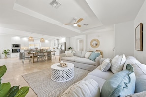 Casa, 3 quartos | Área de estar