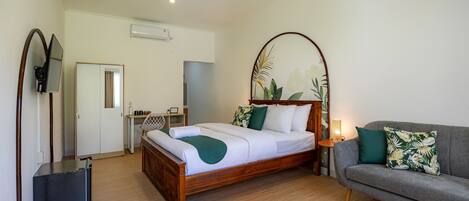 Quarto Superior, 1 cama queen-size | Wi-fi grátis, roupa de cama fornecida