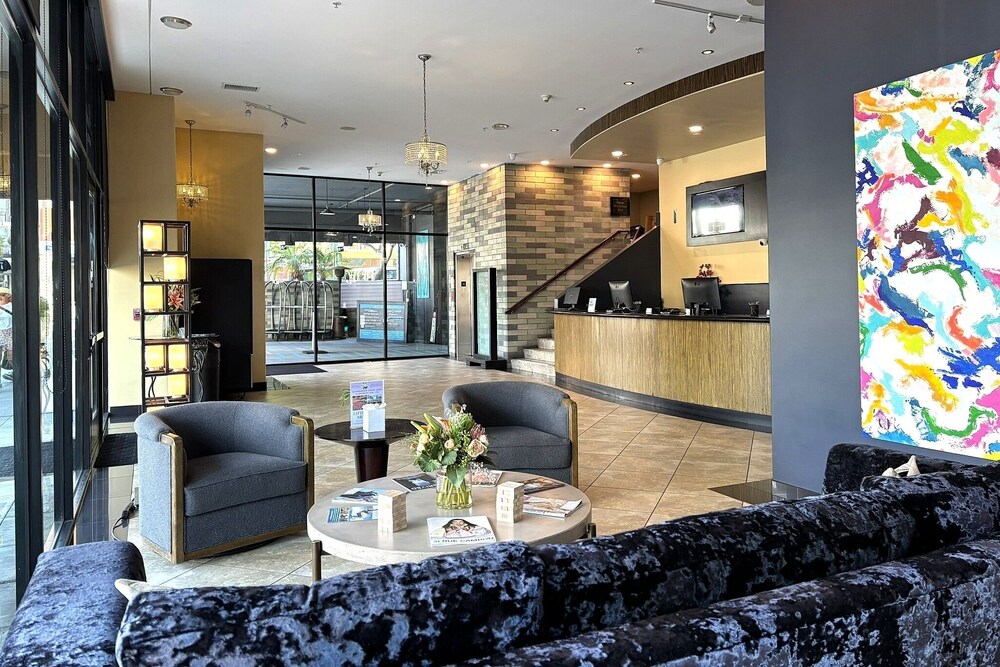 Spacious Bay View Suite w/ Artistic Touches in San Diego’s Little Italy ...