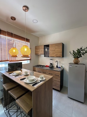 Apartamento Familiar, Vista para a cidade | Cozinha privada