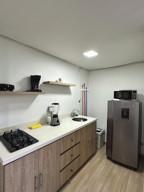 Apartamento Superior, varanda, vista para o parque | Cozinha privada
