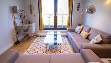 Apartamento, 1 quarto | Sala