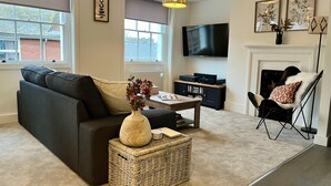 Apartamento, 2 quartos | Sala