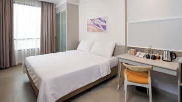 Quarto casal superior | Ferros/tábuas de passar roupa, Wi-Fi de cortesia