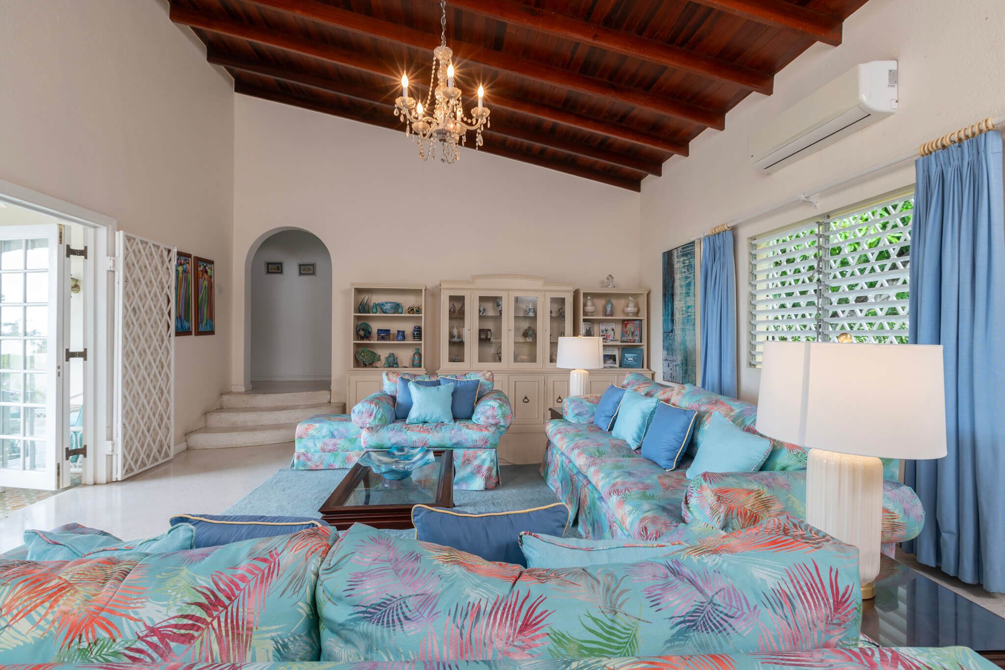 Villa Casabella | Ocean View - Located In  Fabulous Saint James With Private Pool - Bridgetown, Barbados