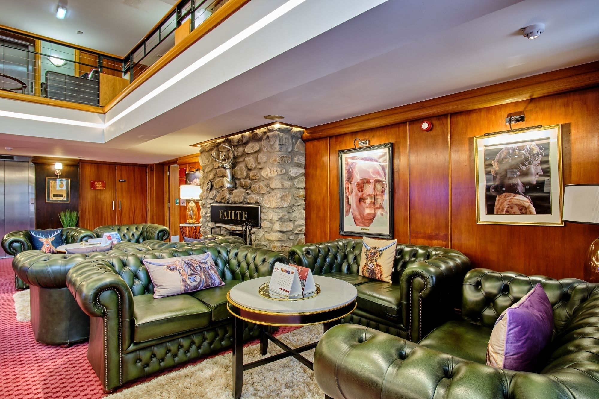 Tranquil Tyndrum Lodge With Scenic Views, Garden Walks & Meals Included - Crianlarich