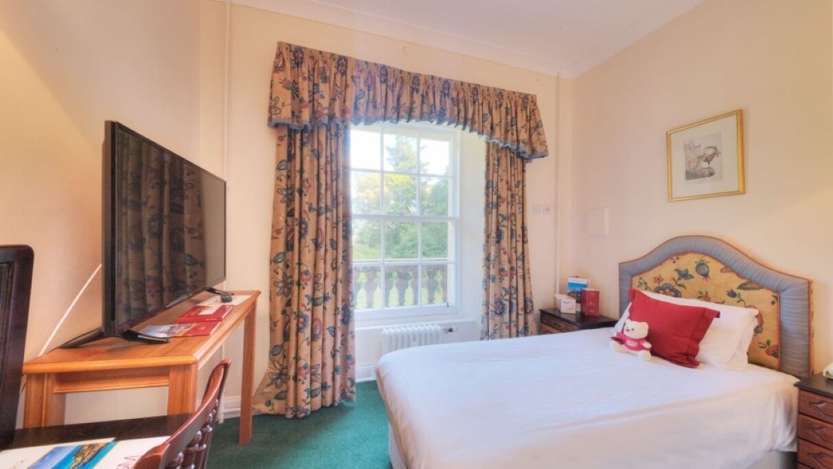 Seaside Nairn Stay | 1 Unit | Near Beach & Town Center - Nairn