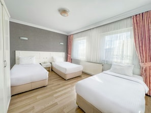 Quarto triplo standard | Wi-Fi de cortesia