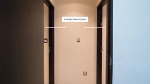 Quarto Familiar, 2 camas queen-size | Wi-fi grátis 
