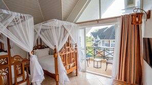 Vila luxo, vista para o jardim | Ferros/tábuas de passar roupa, Wi-Fi de cortesia