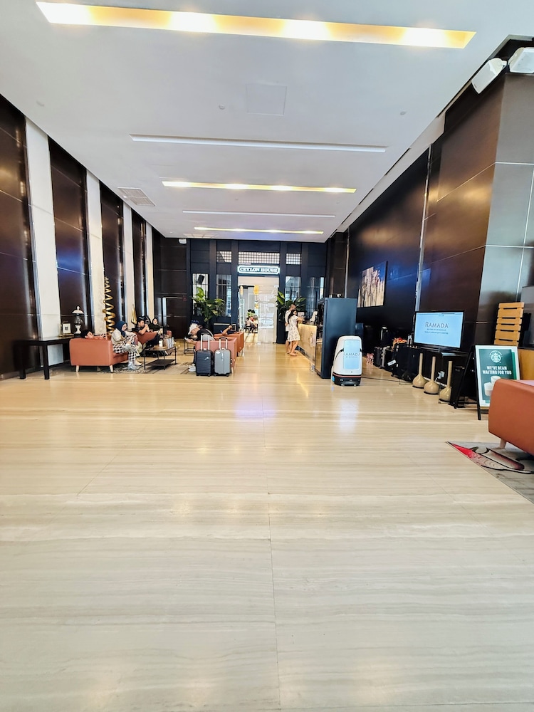 Crystal Suites At Ramada Hotel - Bukit Bintang