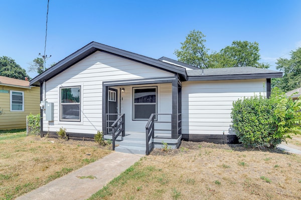 Fenced-in Yard: Home < 5 Mi To Dtwn Dallas! - Dallas, TX