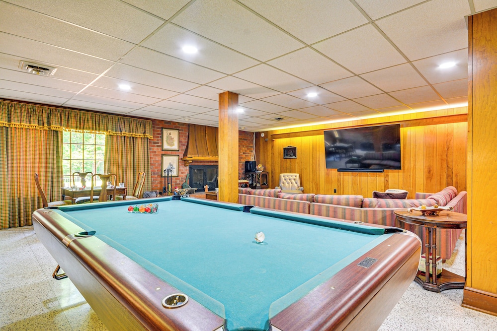 2 Mi To Main St Thomasville: Family Home W/ Games - High Point, NC