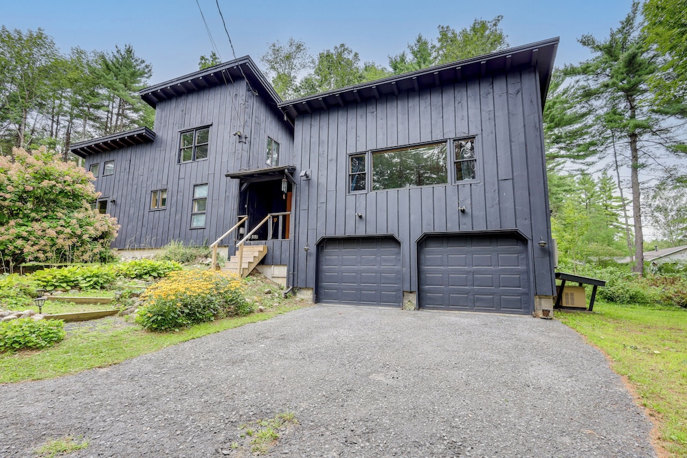 7 Mi To Glens Falls: Peaceful Retreat W/ Game Room - Glens Falls, NY