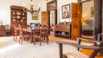Apartamento | 5 quartos, acesso à internet de alta velocidade
