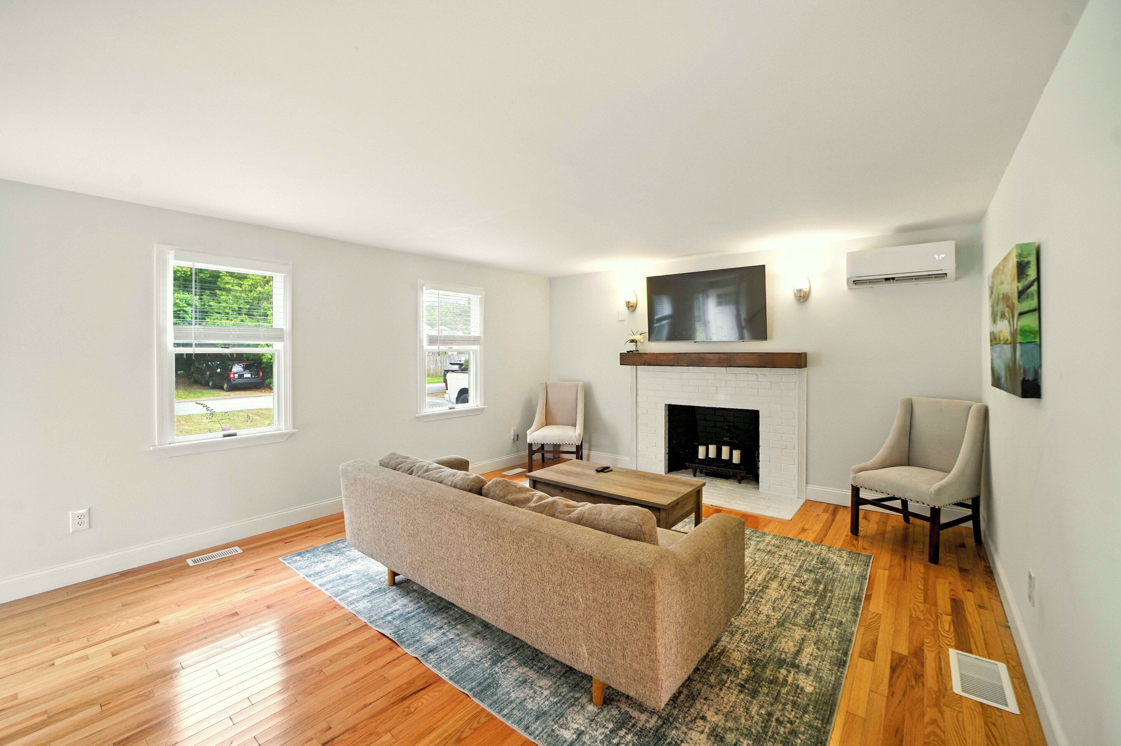 Haven In Hatchville - Newly Renovated Home - Sandwich, MA