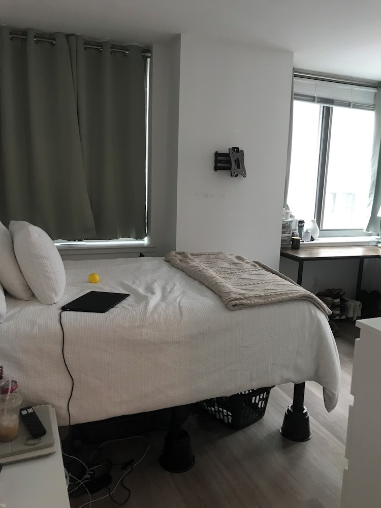 Grand central & Times square in 25-30 mins!! - New York | Vrbo