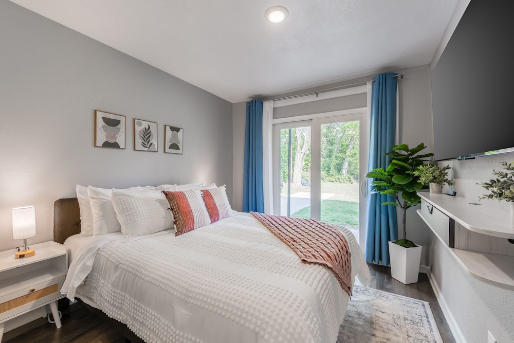 Relax in Cozy style/Spacious King & Queen beds - Riverside | Abritel