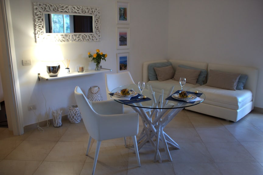 Mediterranean: Pool And Parking In The Center Of Taormina - Taormina