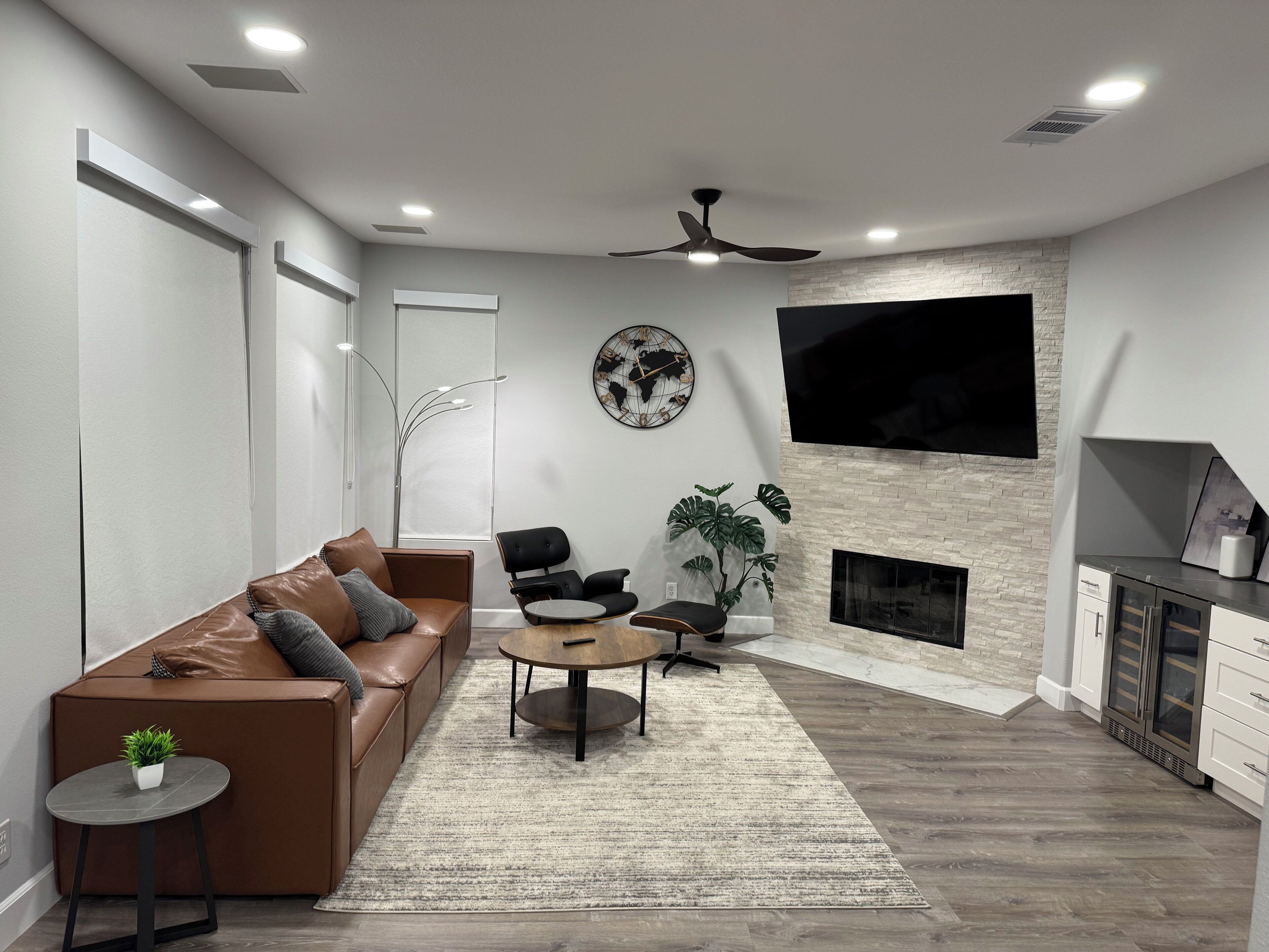 Modern Remodeled Irvine Northwood Home - Irvine, CA