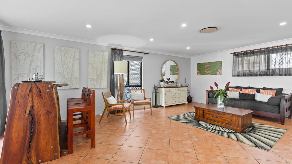 6 Cypress Avenue - Rainbow Beach - Rainbow Beach