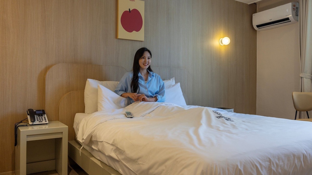 Browndot Hotel Jeonju Junghwasan - Jeonju-si