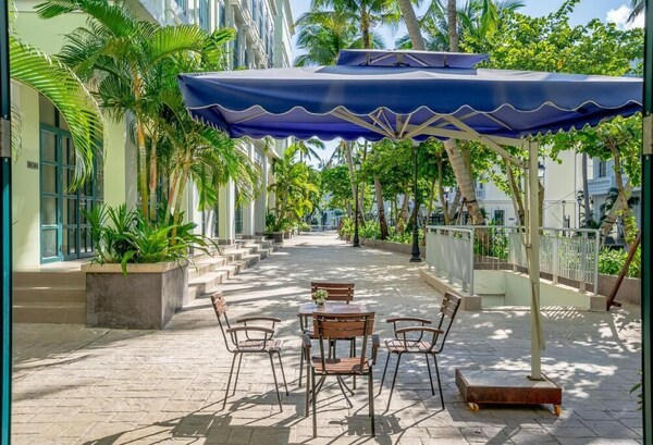 V&t Hotel Phu Quoc - Phú Quốc