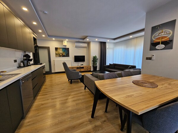 Professionally Maintained Spacious New Suites 2-2 - Antalya