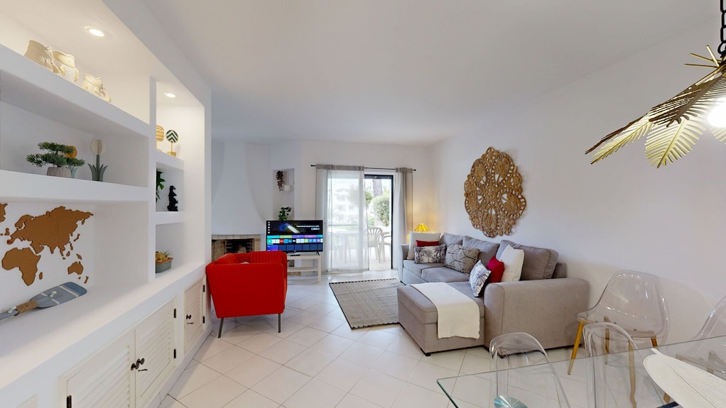 Villa 4 Bedrooms Balaia, Maria Luisa Beach - Albufeira