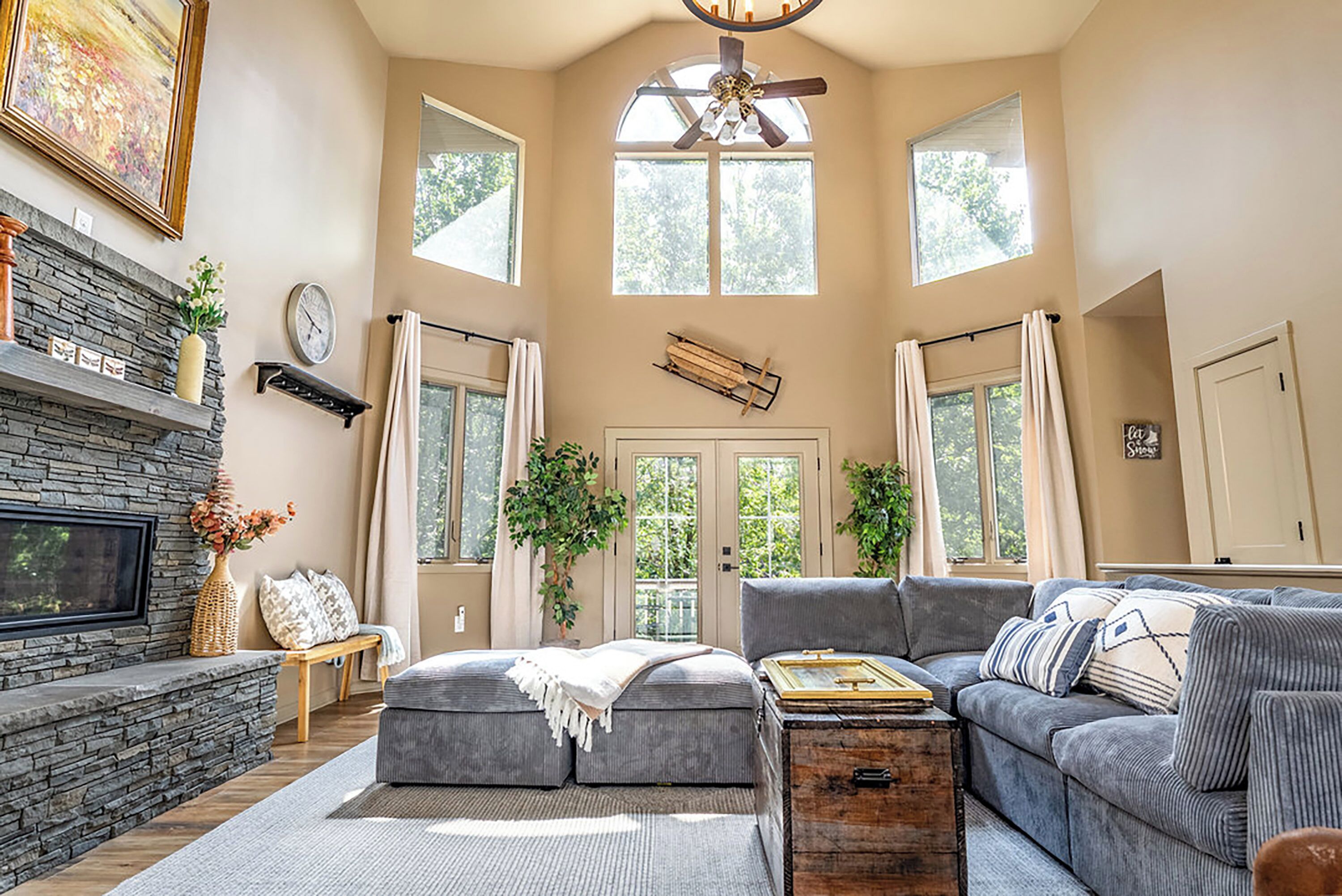 Modern-lux Ski Retreat-fireplace-hot Tub-space! - Massanutten, VA