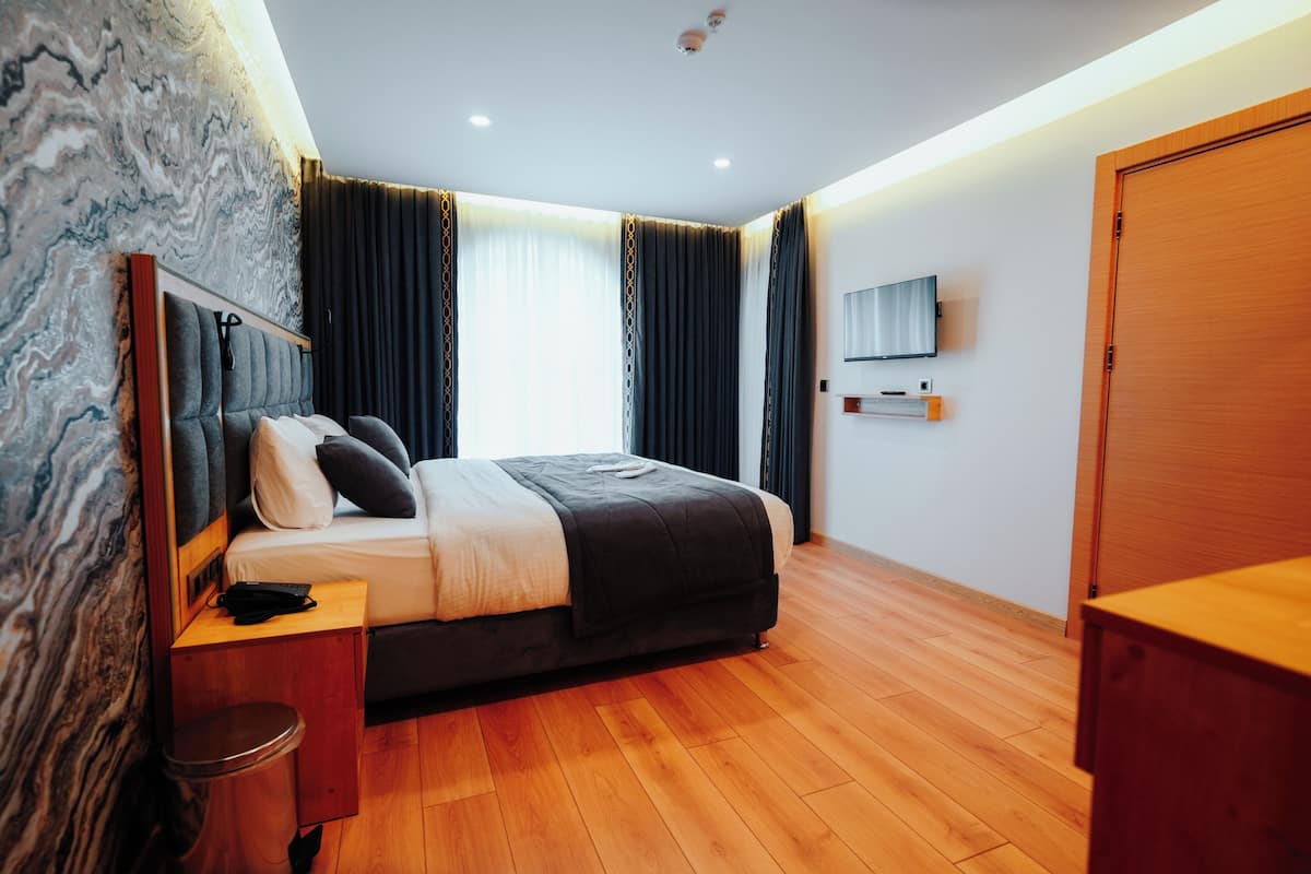 Quarto Duplo Superior | Lençóis de algodão egípcio, roupa de alta qualidade, edredões de penas