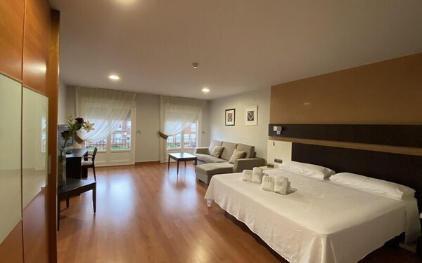 Hotel Villa De Andosilla - Navarre