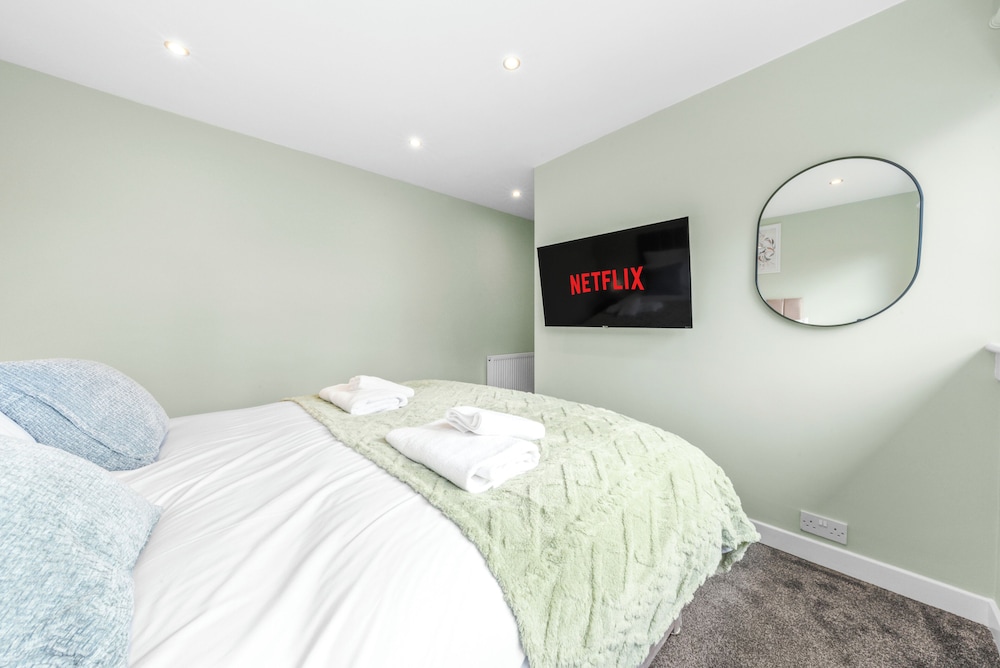 Gateway To All Of Scotland - Perth