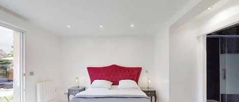 Quarto, vista para o jardim