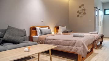 Quarto Twin Comfort, pátio, vista para o jardim | Cortinas/cortinados opacos, Wi-fi grátis