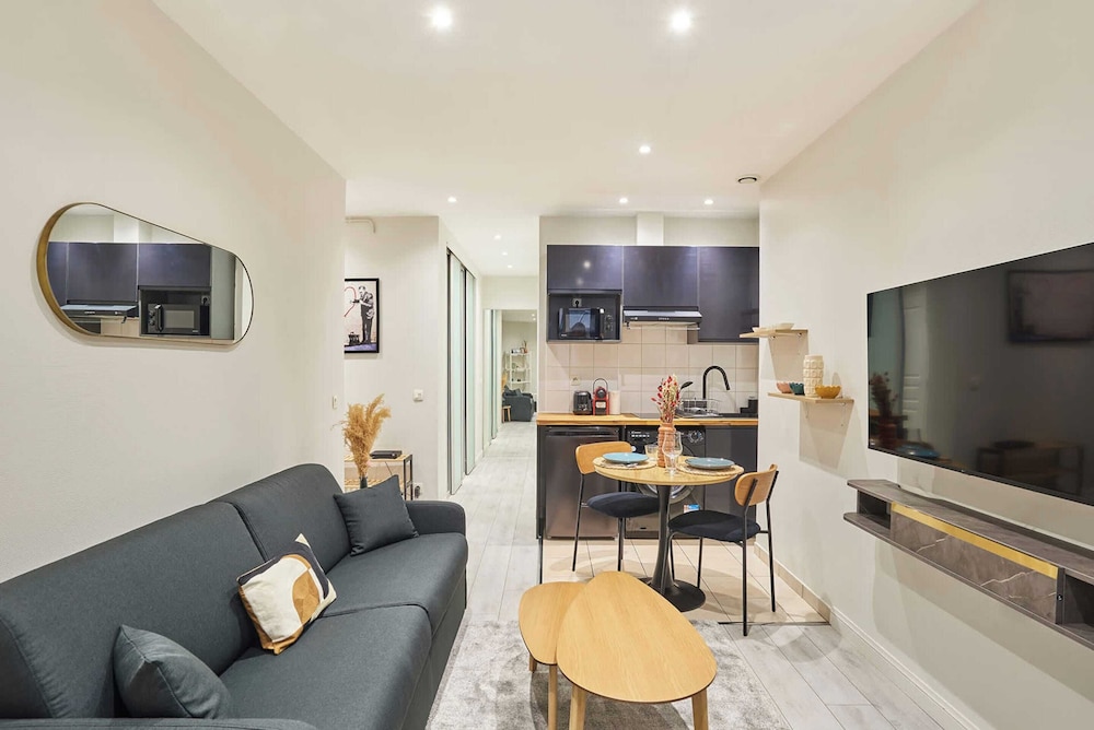 Spacious Studio Sacre Coeur-montmartre - Paris