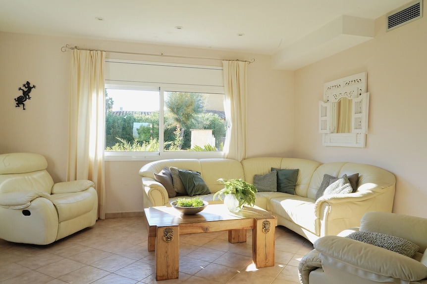 Villa Spacieuse Et Bien Située à Sant Pere Pescador - Sant Pere Pescador