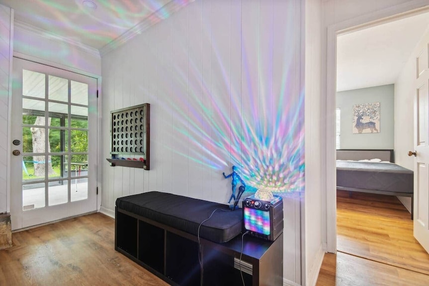 Pool Oasis | Karaoke | 5g | Theater 135" | Grill - Tampa, FL