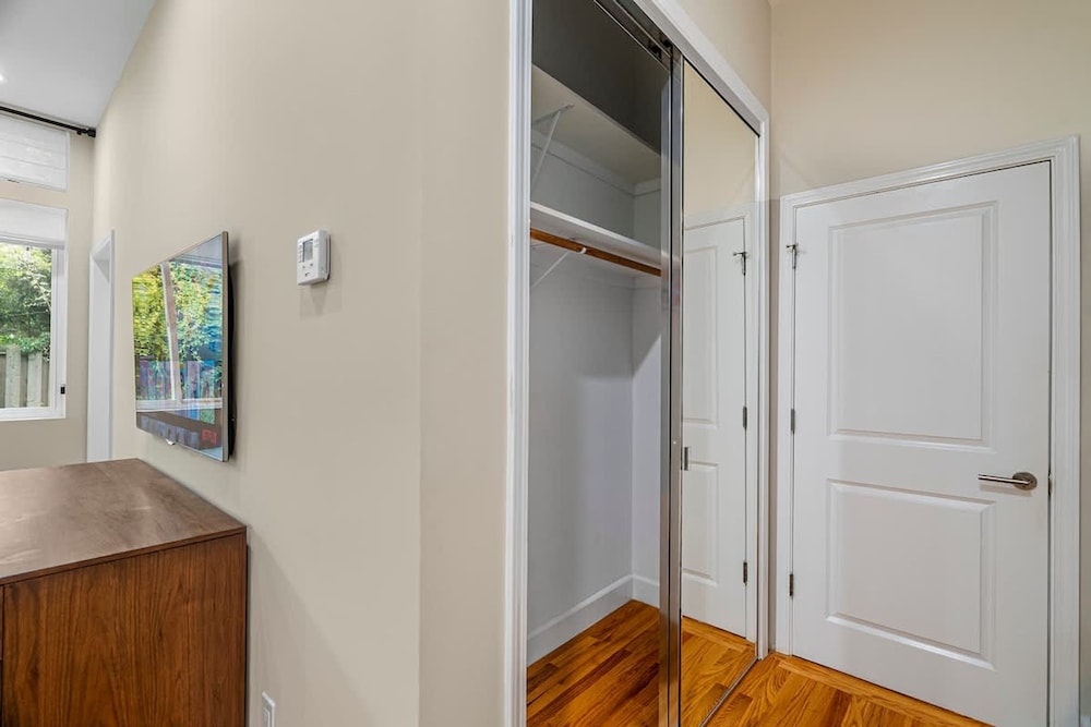 Cozy Modern House In Palo Alto - Menlo Park