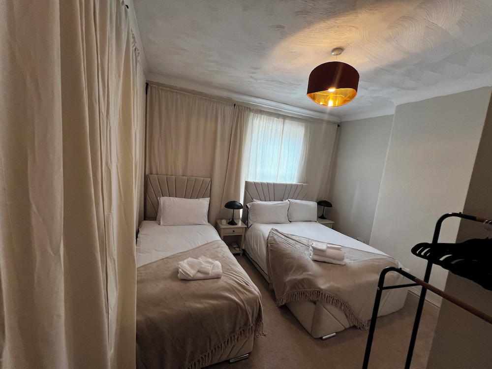 Luxury Stay by Etihad Stadium, Co op Live, Manchester - Manchester | Stayz