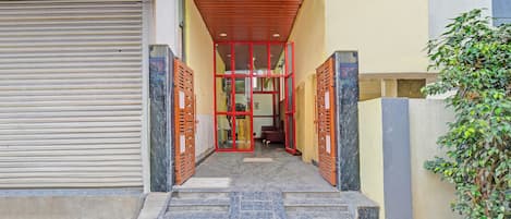 Entrada do alojamento