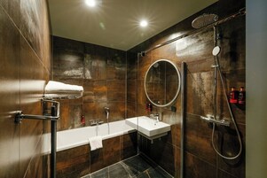 Classy Room | Banheiro