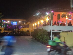 Fachada da propriedade