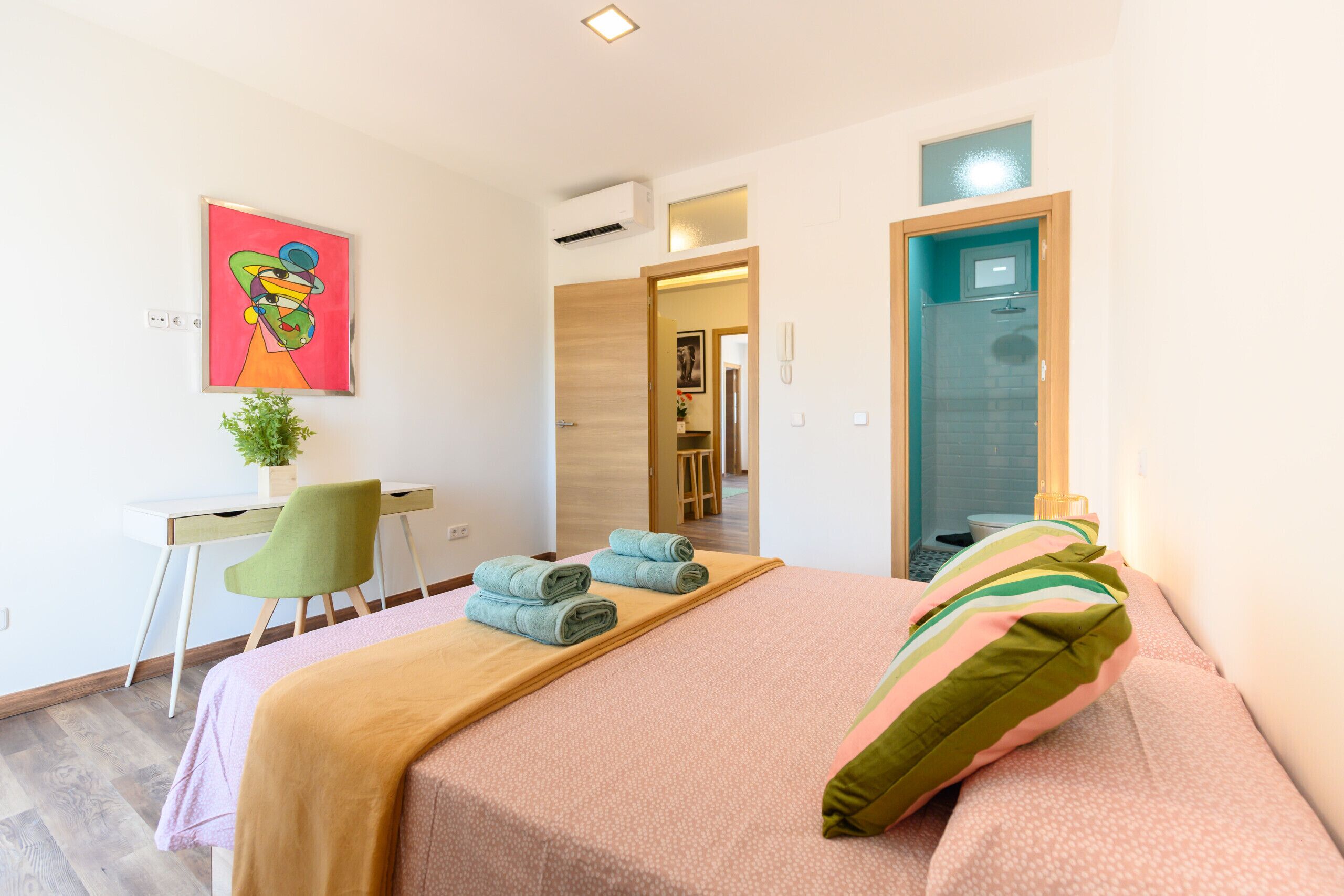 Alquiler Mensual En Madrid  Piso Compartido De 3 Habitaciones  Temporal - Tres Cantos