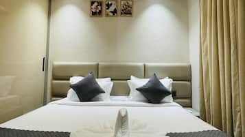 Apartamento Deluxe, 1 quarto | Cofre no quarto, secretária, Wi-fi grátis