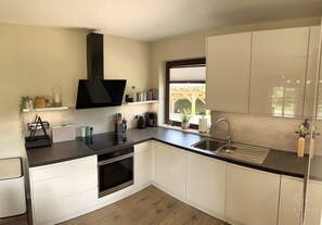 Casa | 3 quartos, internet de alta velocidade 