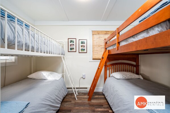 Casa | 2 quartos, internet de alta velocidade 