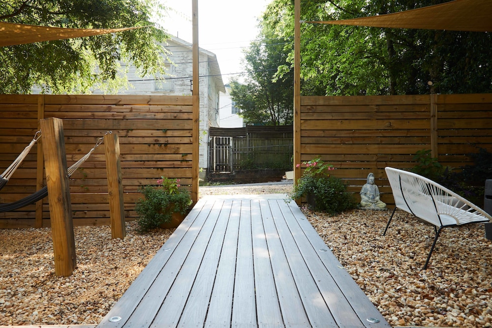 Apt3 Charles - Modern Fun Sun-filled Loft - Birmingham, AL