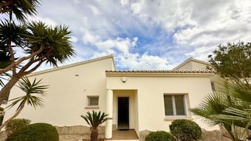 Villa | 3 quartos, internet de alta velocidade