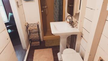 Casa, para fumantes | Banheiro